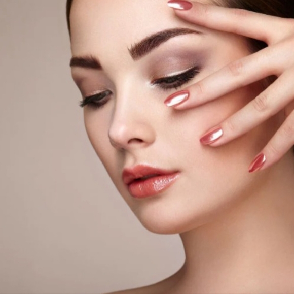 Sugi Girl Beauty | Makeup | Shimmer Luminizer By Sugi Girl Beauty ...